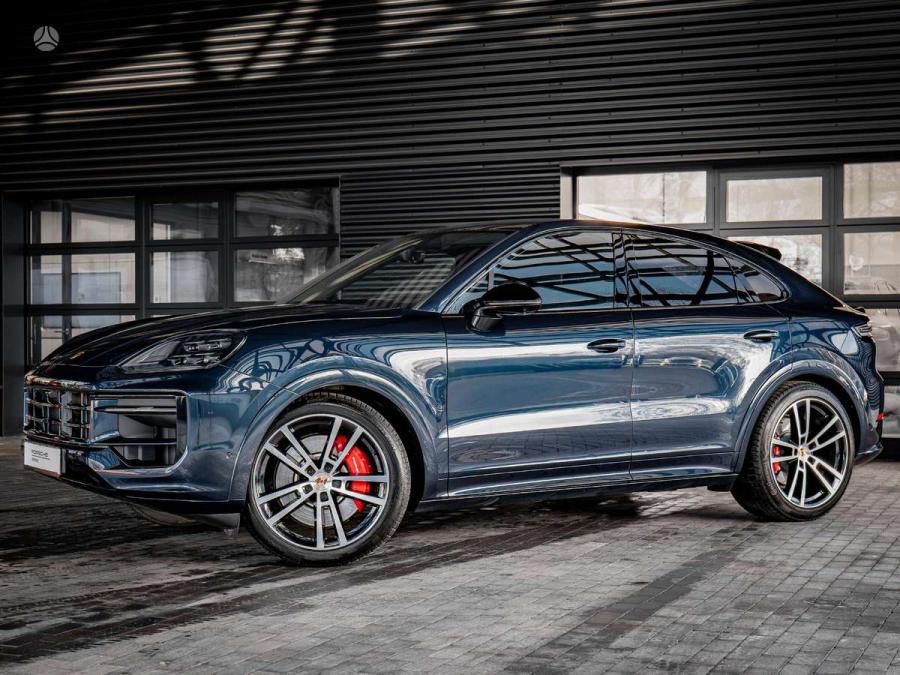 Blue Porsche Cayenne Coupe 2025 in Klaipeda, with an engine capacity of 0.40 L and mileage of 8 thousand km for 141911 €, photo 9 on AUTOMOTO.COM.LV