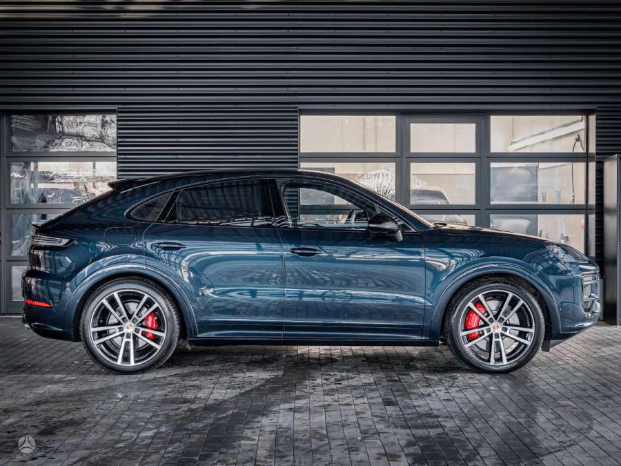 Zils Porsche Cayenne Coupe 2025 Klaipėda, ar dzinēja tilpumu 4.00 L un nobraukumu 8 tūkst. km par 141911 €, foto 6 vietnē AUTOMOTO.COM.LV