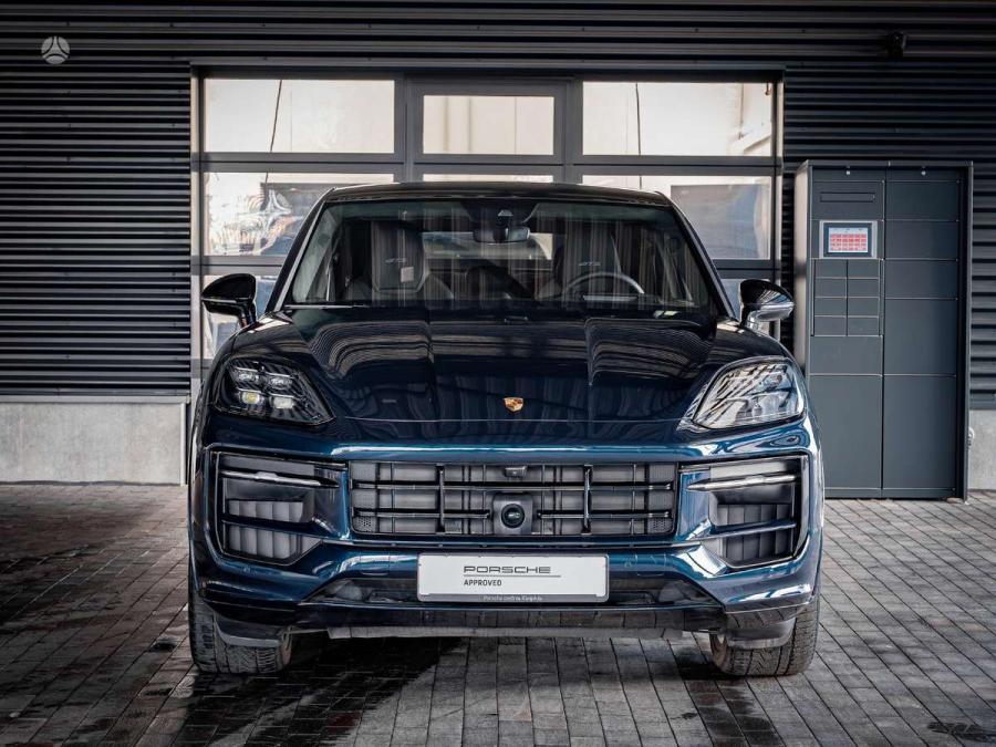 Zils Porsche Cayenne Coupe 2025 Klaipėda, ar dzinēja tilpumu 4.00 L un nobraukumu 8 tūkst. km par 141911 €, foto 8 vietnē AUTOMOTO.COM.LV