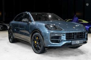 Синий Порше Cayenne Coupe 2025 в Рига, объемом двигателя 3.67 л и пробегом 4 тыс. км за 159000 €, фото 3 на AUTOMOTO.COM.LV