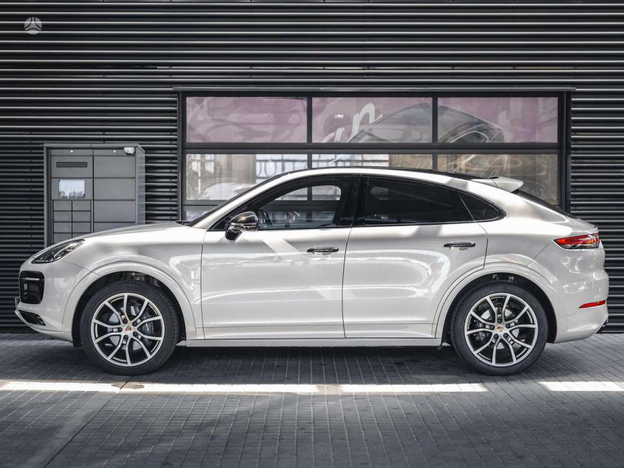 Коричневый Порше Cayenne Coupe 2021 в Вильнюс, объемом двигателя 0.00 л и пробегом 97 тыс. км за 64911 €, фото 3 на AUTOMOTO.COM.LV