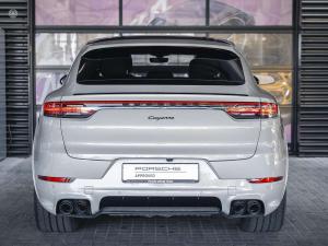 Коричневый Порше Cayenne Coupe 2021 в Вильнюс, объемом двигателя 0.00 л и пробегом 97 тыс. км за 64911 €, фото 5 на AUTOMOTO.COM.LV