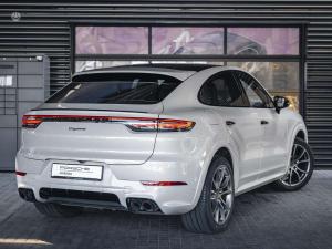 Коричневый Порше Cayenne Coupe 2021 в Вильнюс, объемом двигателя 0.00 л и пробегом 97 тыс. км за 64911 €, фото 6 на AUTOMOTO.COM.LV