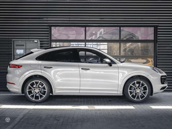 Brūns Porsche Cayenne Coupe 2021 Viļņa, ar dzinēja tilpumu 0.00 L un nobraukumu 97 tūkst. km par 64911 €, foto 6 vietnē AUTOMOTO.COM.LV