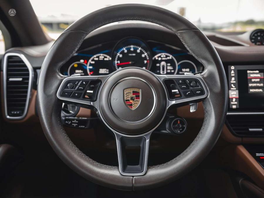 Коричневый Порше Cayenne Coupe 2021 в Вильнюс, объемом двигателя 0.00 л и пробегом 97 тыс. км за 64911 €, фото 29 на AUTOMOTO.COM.LV