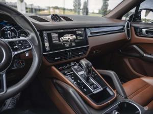 Коричневый Порше Cayenne Coupe 2021 в Вильнюс, объемом двигателя 0.00 л и пробегом 97 тыс. км за 64911 €, фото 32 на AUTOMOTO.COM.LV