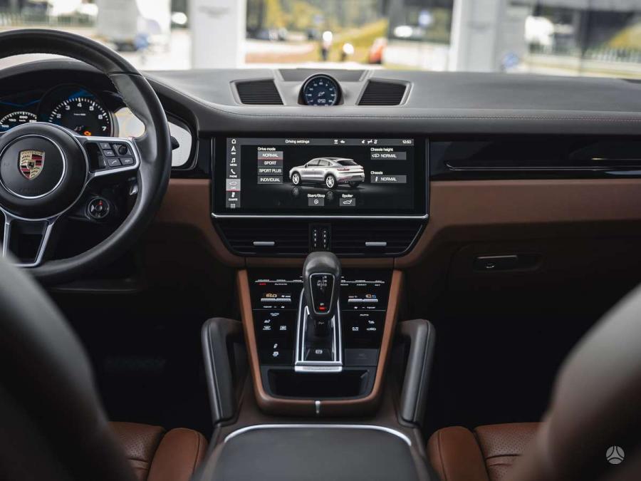 Коричневый Порше Cayenne Coupe 2021 в Вильнюс, объемом двигателя 0.00 л и пробегом 97 тыс. км за 64911 €, фото 36 на AUTOMOTO.COM.LV