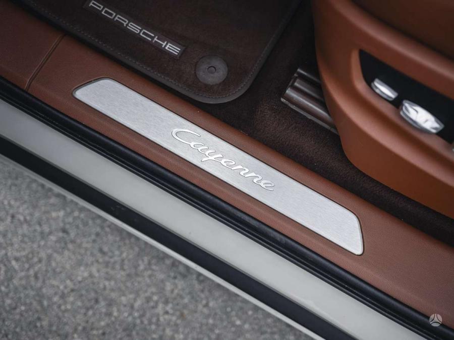Коричневый Порше Cayenne Coupe 2021 в Вильнюс, объемом двигателя 0.00 л и пробегом 97 тыс. км за 64911 €, фото 39 на AUTOMOTO.COM.LV