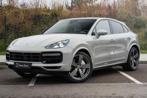 Grey Porsche Cayenne Coupe 2019 in Vilnius, with an engine capacity of 4.00 L and mileage of 70 thousand km for 84990 €, photo  on AUTOMOTO.COM.LV