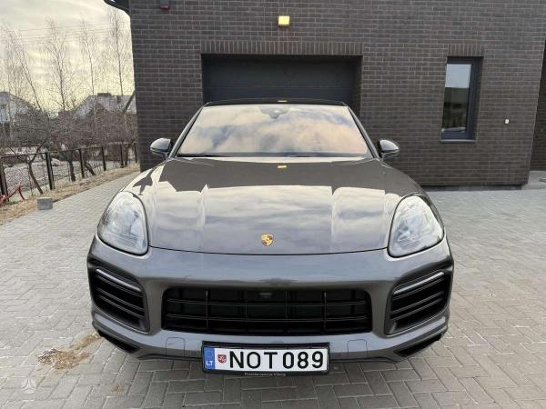 Pelēks Porsche Cayenne Coupe 2019 Viļņa, ar dzinēja tilpumu 3.00 L un nobraukumu 97 tūkst. km par 48900 €, foto 7 vietnē AUTOMOTO.COM.LV