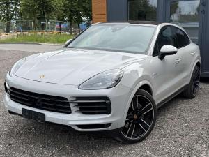 Серый Порше Cayenne Coupe 2019 в Каунас, объемом двигателя 3.00 л и пробегом 200 тыс. км за 43900 €, фото 3 на AUTOMOTO.COM.LV