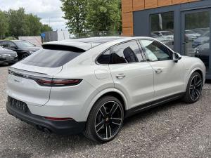 Серый Порше Cayenne Coupe 2019 в Каунас, объемом двигателя 3.00 л и пробегом 200 тыс. км за 43900 €, фото 9 на AUTOMOTO.COM.LV