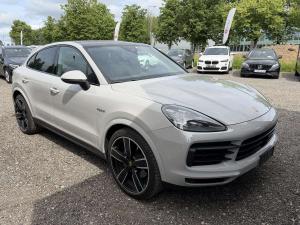 Серый Порше Cayenne Coupe 2019 в Каунас, объемом двигателя 3.00 л и пробегом 200 тыс. км за 43900 €, фото 10 на AUTOMOTO.COM.LV