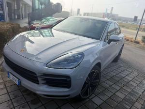 Серый Порше Cayenne Coupe 2019 в Каунас, объемом двигателя 3.00 л и пробегом 200 тыс. км за 43900 €, фото 14 на AUTOMOTO.COM.LV