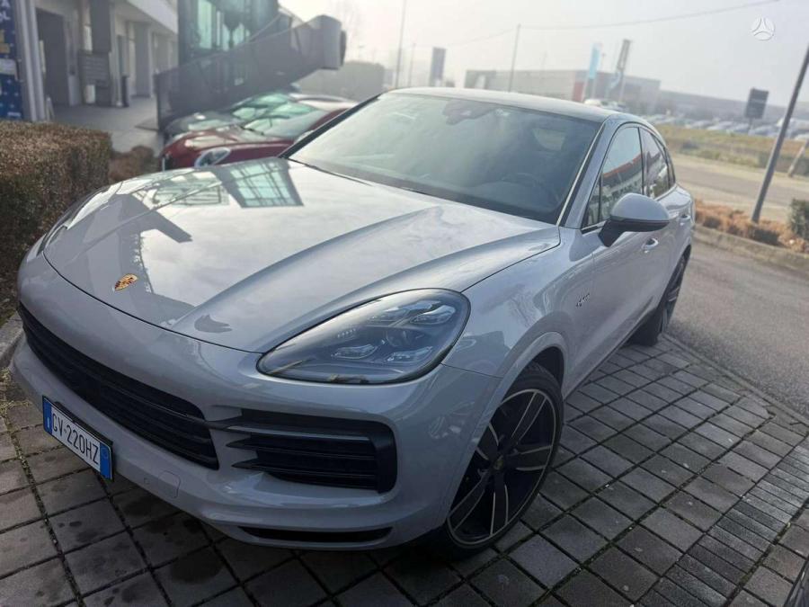 Серый Порше Cayenne Coupe 2019 в Каунас, объемом двигателя 3.00 л и пробегом 200 тыс. км за 43900 €, фото 14 на AUTOMOTO.COM.LV