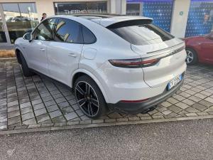 Серый Порше Cayenne Coupe 2019 в Каунас, объемом двигателя 3.00 л и пробегом 200 тыс. км за 43900 €, фото 16 на AUTOMOTO.COM.LV