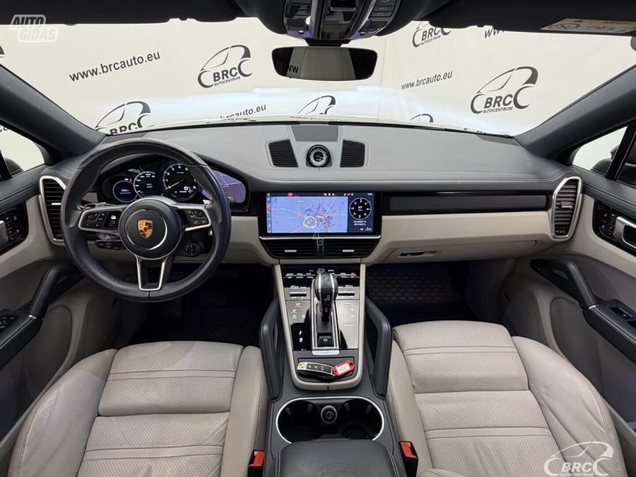 Серый Порше Cayenne Coupe 2020 в Авиженяй, объемом двигателя 3.00 л и пробегом 154 тыс. км за 57900 €, фото 4 на AUTOMOTO.COM.LV