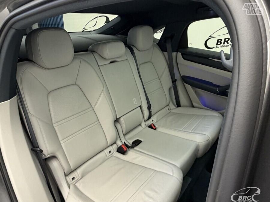 Серый Порше Cayenne Coupe 2020 в Авиженяй, объемом двигателя 3.00 л и пробегом 154 тыс. км за 57900 €, фото 15 на AUTOMOTO.COM.LV