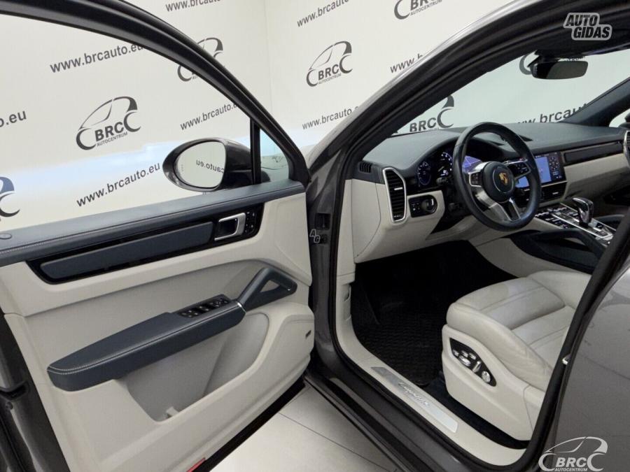 Серый Порше Cayenne Coupe 2020 в Авиженяй, объемом двигателя 3.00 л и пробегом 154 тыс. км за 57900 €, фото 23 на AUTOMOTO.COM.LV