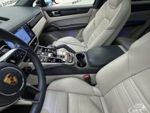 Серый Порше Cayenne Coupe 2020 в Авиженяй, объемом двигателя 3.00 л и пробегом 154 тыс. км за 57900 €, фото 27 на AUTOMOTO.COM.LV