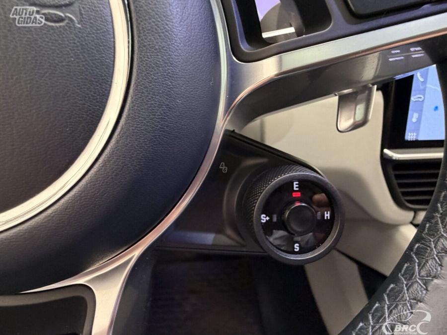 Серый Порше Cayenne Coupe 2020 в Авиженяй, объемом двигателя 3.00 л и пробегом 154 тыс. км за 57900 €, фото 35 на AUTOMOTO.COM.LV