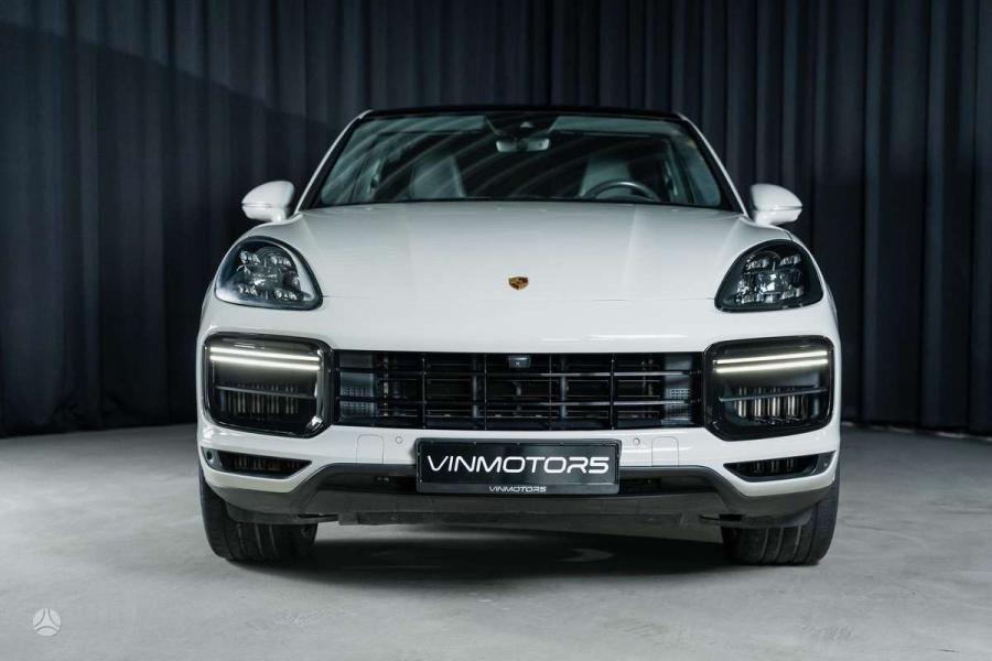 Pelēks Porsche Cayenne Coupe 2020 Viļņa, ar dzinēja tilpumu 4.40 L un nobraukumu 84 tūkst. km par 74998 €, foto 3 vietnē AUTOMOTO.COM.LV