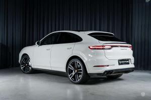 Pelēks Porsche Cayenne Coupe 2020 Viļņa, ar dzinēja tilpumu 4.40 L un nobraukumu 84 tūkst. km par 74998 €, foto 7 vietnē AUTOMOTO.COM.LV