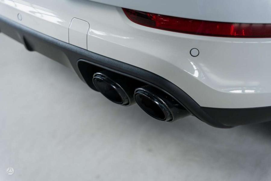 Pelēks Porsche Cayenne Coupe 2020 Viļņa, ar dzinēja tilpumu 4.40 L un nobraukumu 84 tūkst. km par 74998 €, foto 17 vietnē AUTOMOTO.COM.LV