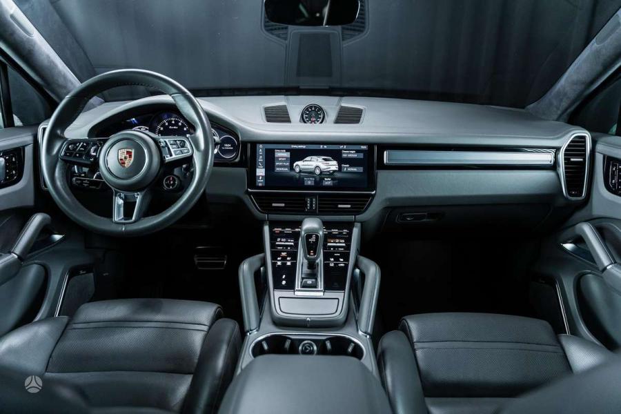Pelēks Porsche Cayenne Coupe 2020 Viļņa, ar dzinēja tilpumu 4.40 L un nobraukumu 84 tūkst. km par 74998 €, foto 29 vietnē AUTOMOTO.COM.LV