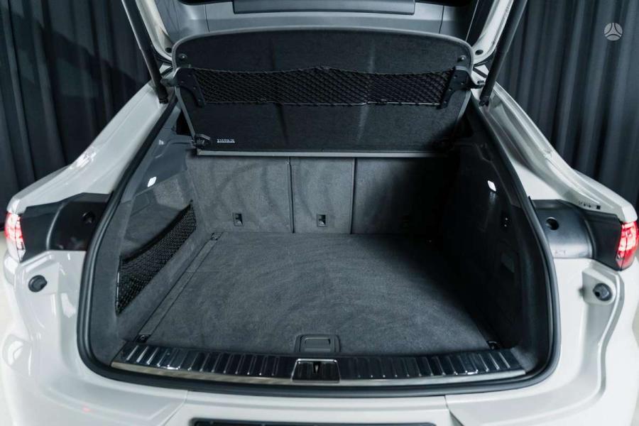 Pelēks Porsche Cayenne Coupe 2020 Viļņa, ar dzinēja tilpumu 4.40 L un nobraukumu 84 tūkst. km par 74998 €, foto 39 vietnē AUTOMOTO.COM.LV