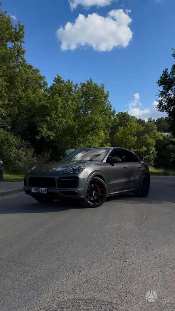 Серый Порше Cayenne Coupe 2020 в Вильнюс, объемом двигателя 4.00 л и пробегом 110 тыс. км за 76000 €, фото 2 на AUTOMOTO.COM.LV