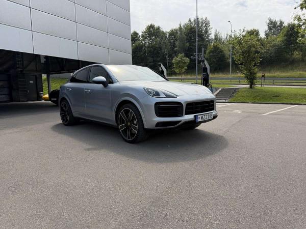 Серый Порше Cayenne Coupe 2020 в Вильнюс, объемом двигателя 2.90 л и пробегом 94 тыс. км за 62000 €, фото 1 на AUTOMOTO.COM.LV