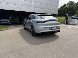 Серый Порше Cayenne Coupe 2020 в Вильнюс, объемом двигателя 2.90 л и пробегом 94 тыс. км за 62000 €, фото 8 на AUTOMOTO.COM.LV