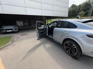 Серый Порше Cayenne Coupe 2020 в Вильнюс, объемом двигателя 2.90 л и пробегом 94 тыс. км за 62000 €, фото 12 на AUTOMOTO.COM.LV