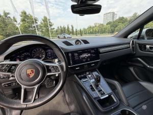 Серый Порше Cayenne Coupe 2020 в Вильнюс, объемом двигателя 2.90 л и пробегом 94 тыс. км за 62000 €, фото 13 на AUTOMOTO.COM.LV