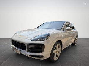 Grey Porsche Cayenne Coupe 2020 in Vilnius, with an engine capacity of 4.00 L and mileage of 156 thousand km for 66900 €, photo 1 on AUTOMOTO.COM.LV