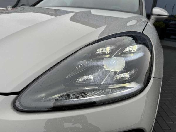 Pelēks Porsche Cayenne Coupe 2021 Telšiai, ar dzinēja tilpumu 3.00 L un nobraukumu 247 tūkst. km par 59999 €, foto 11 vietnē AUTOMOTO.COM.LV