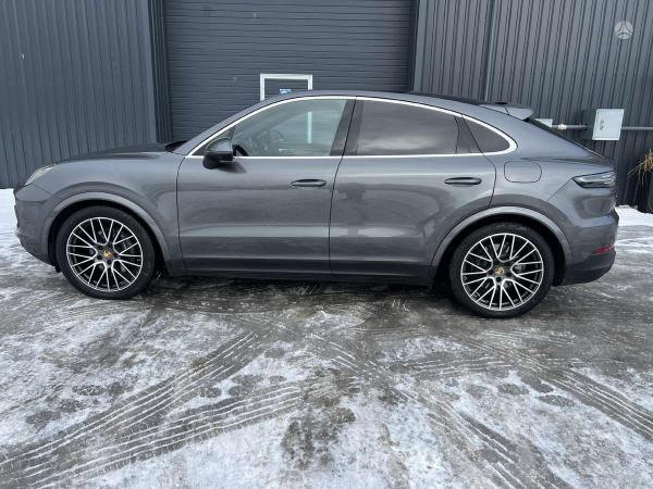 Grey Porsche Cayenne Coupe 2021 in Alytus, with an engine capacity of 3.00 L and mileage of 75 thousand km for 55500 €, photo 3 on AUTOMOTO.COM.LV