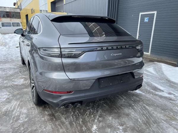 Grey Porsche Cayenne Coupe 2021 in Alytus, with an engine capacity of 3.00 L and mileage of 75 thousand km for 55500 €, photo 6 on AUTOMOTO.COM.LV