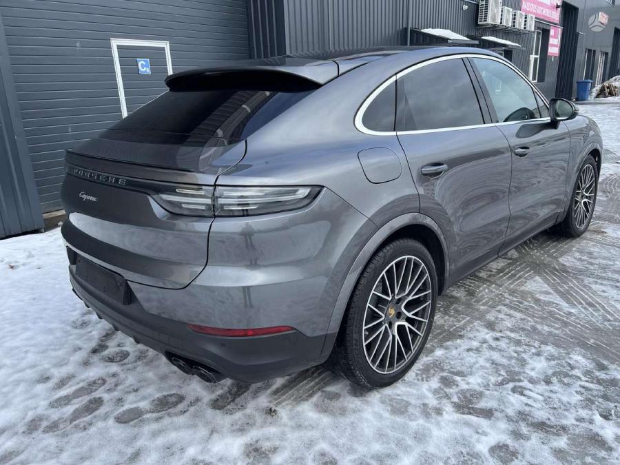 Pelēks Porsche Cayenne Coupe 2021 Alīta, ar dzinēja tilpumu 3.00 L un nobraukumu 75 tūkst. km par 55500 €, foto 9 vietnē AUTOMOTO.COM.LV