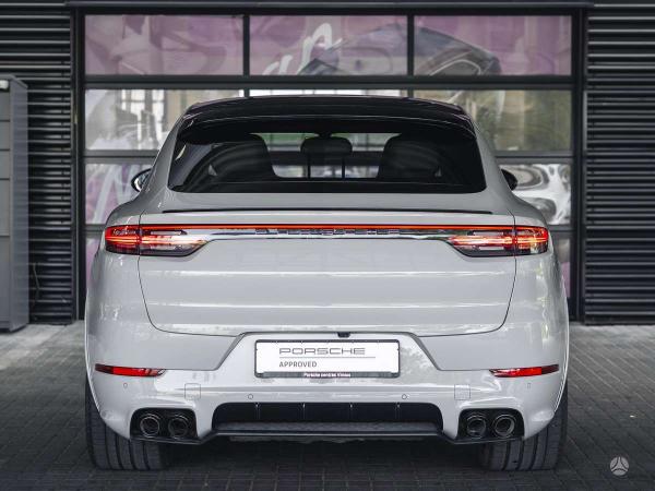 Pelēks Porsche Cayenne Coupe 2021 Viļņa, ar dzinēja tilpumu 0.00 L un nobraukumu 70 tūkst. km par 69911 €, foto 4 vietnē AUTOMOTO.COM.LV