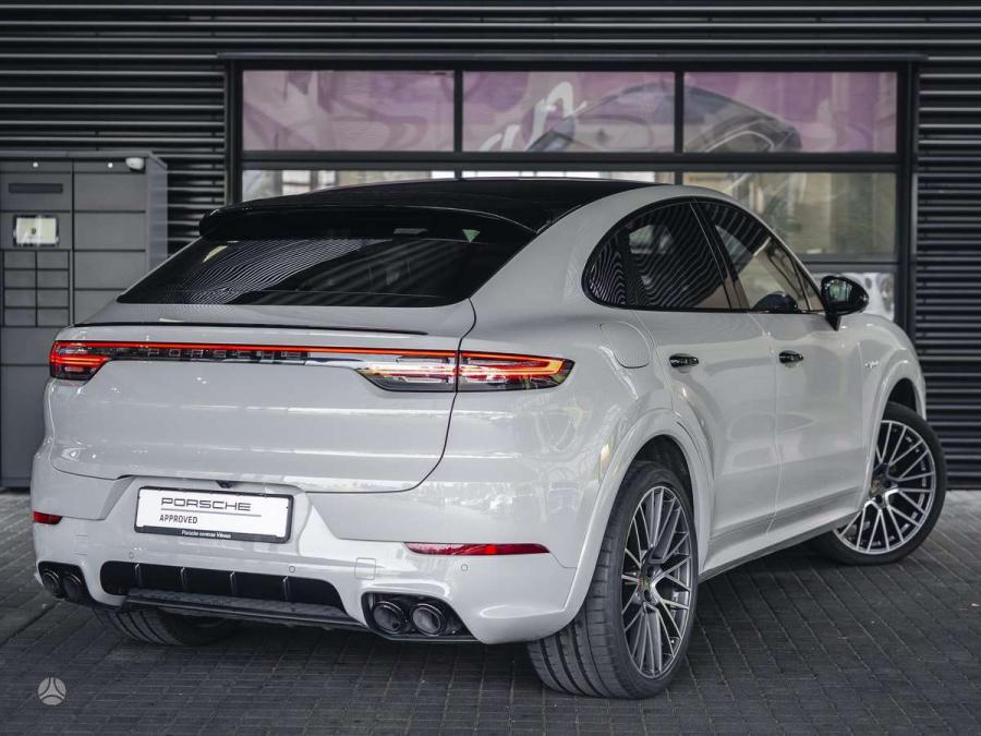 Серый Порше Cayenne Coupe 2021 в Вильнюс, объемом двигателя 0.00 л и пробегом 70 тыс. км за 69911 €, фото 6 на AUTOMOTO.COM.LV