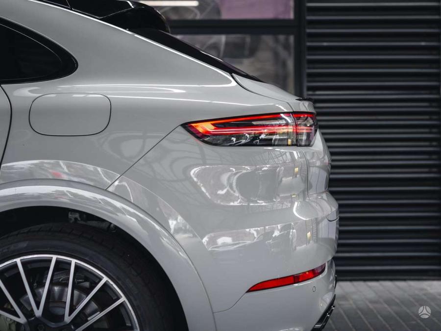 Серый Порше Cayenne Coupe 2021 в Вильнюс, объемом двигателя 0.00 л и пробегом 70 тыс. км за 69911 €, фото 16 на AUTOMOTO.COM.LV