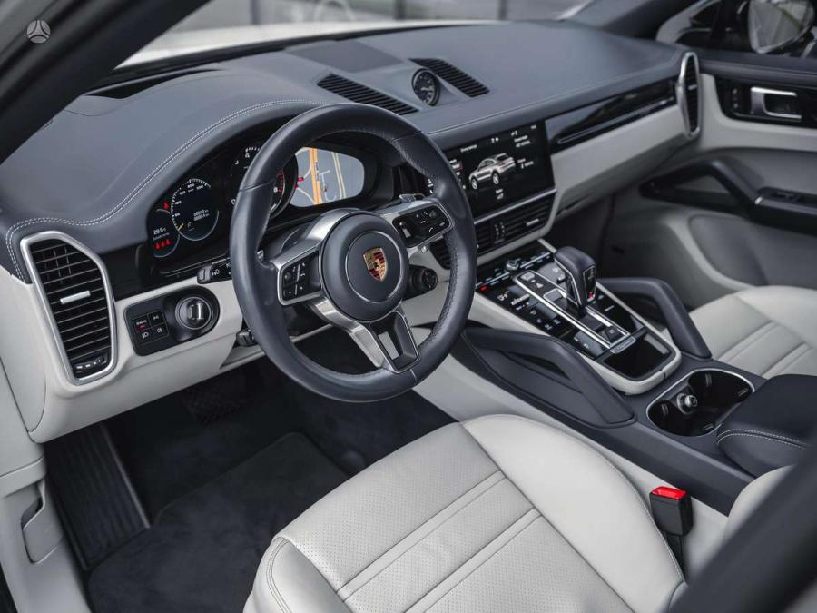 Серый Порше Cayenne Coupe 2021 в Вильнюс, объемом двигателя 0.00 л и пробегом 70 тыс. км за 69911 €, фото 25 на AUTOMOTO.COM.LV