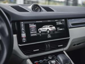 Серый Порше Cayenne Coupe 2021 в Вильнюс, объемом двигателя 0.00 л и пробегом 70 тыс. км за 69911 €, фото 33 на AUTOMOTO.COM.LV