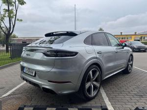 Grey Porsche Cayenne Coupe 2021 in Kaunas, with an engine capacity of 3.00 L and mileage of 79 thousand km for 67900 €, photo 7 on AUTOMOTO.COM.LV