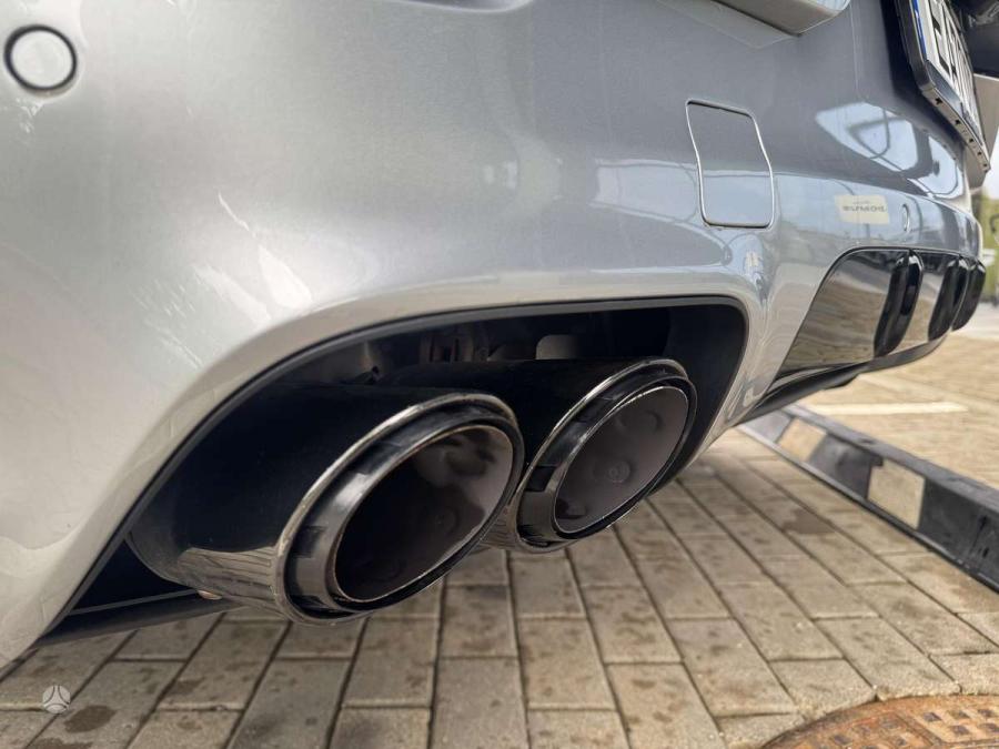 Grey Porsche Cayenne Coupe 2021 in Kaunas, with an engine capacity of 3.00 L and mileage of 79 thousand km for 67900 €, photo 9 on AUTOMOTO.COM.LV