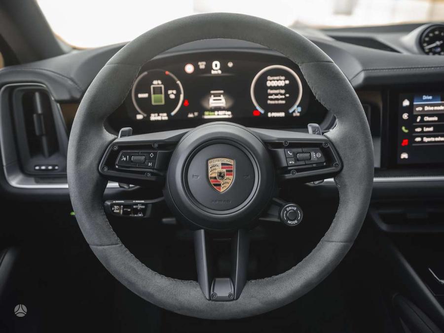 Серый Порше Cayenne Coupe 2023 в Вильнюс, объемом двигателя 3.00 л и пробегом 39 тыс. км за 109911 €, фото 25 на AUTOMOTO.COM.LV