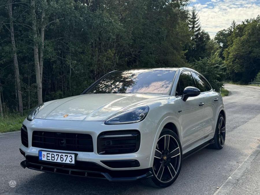 Серый Порше Cayenne Coupe 2023 в Тельшяй, объемом двигателя 3.00 л и пробегом 98 тыс. км за 78000 €, фото 1 на AUTOMOTO.COM.LV