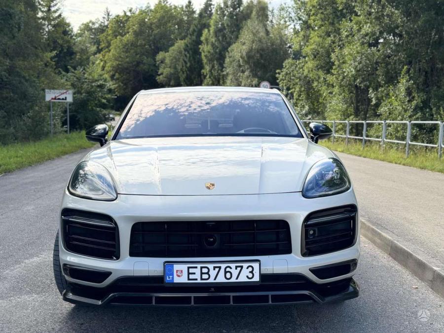 Серый Порше Cayenne Coupe 2023 в Тельшяй, объемом двигателя 3.00 л и пробегом 98 тыс. км за 78000 €, фото 4 на AUTOMOTO.COM.LV